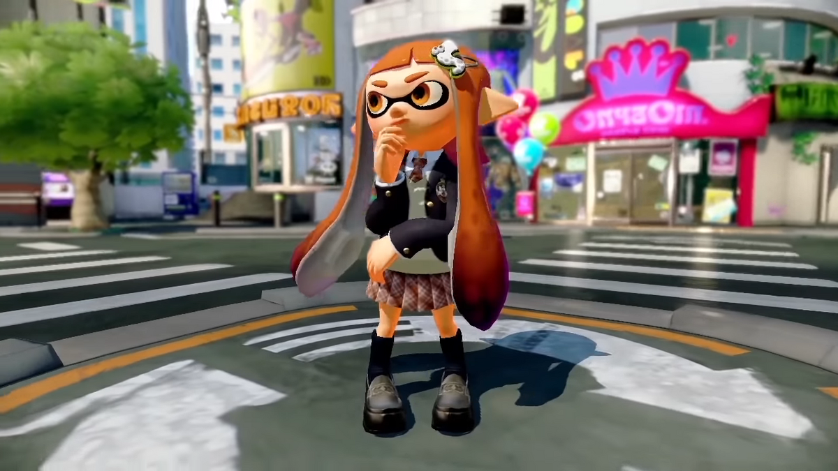 File:School girl on Inkopolis Plaza.png - Inkipedia, the Splatoon wiki