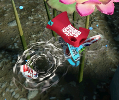 Red 3-Straps - Inkipedia, the Splatoon wiki