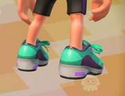 Cyan Trainers - Inkipedia, the Splatoon wiki